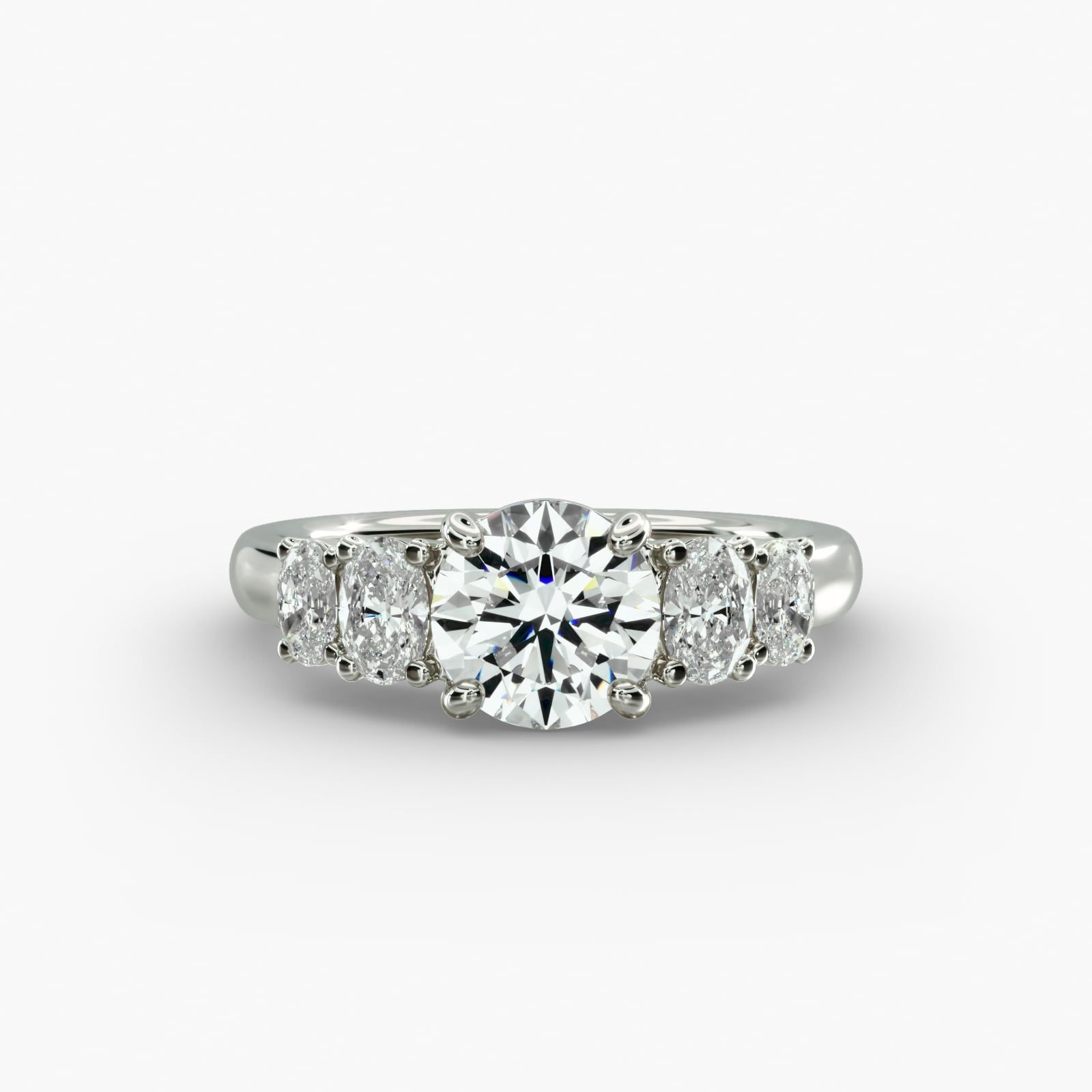 Graduated Oval Diamond Engagement Ring in Platinum (7/8 ct. tw.)