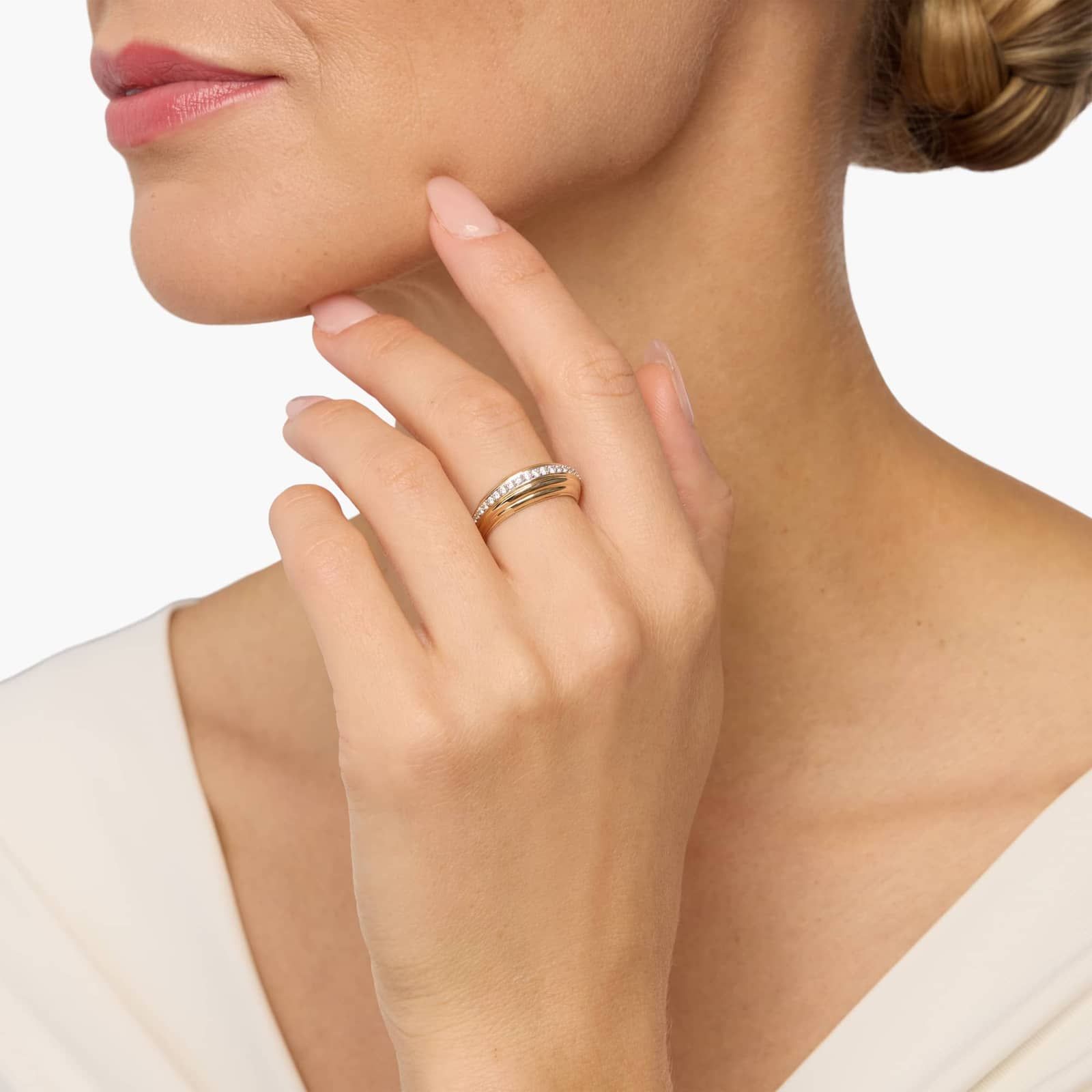 Graduated Diamond Puffy Ring in 14K Yellow Gold (1/4 Ct. Tw.)